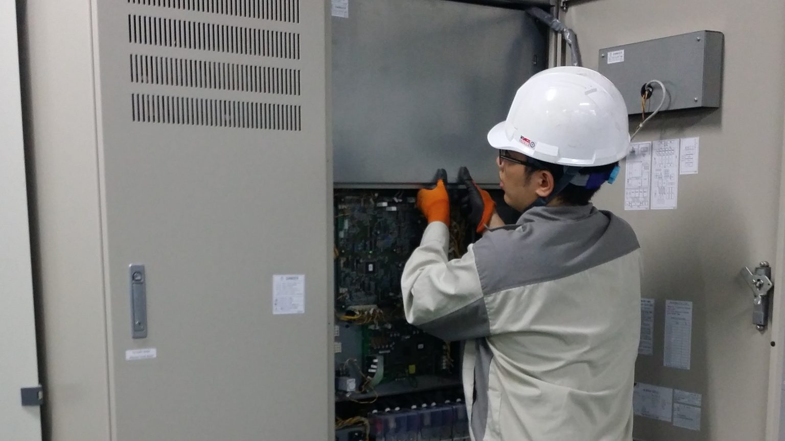 VEC ENERGY - Giải pháp chất lượng điện